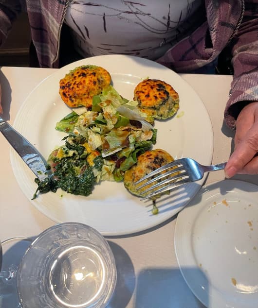 Quais restaurantes oferecem comida acessível na Recoleta? - Argentina ...